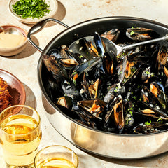 Mussels Braised in Cider with Potato Rosti – HexClad Cookware