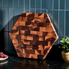 How To Oil Wood Cutting Boards for Performance | HexClad | HexClad Blog