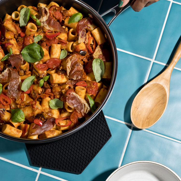 HexClad Silicone Trivet Set – Hexclad Cookware