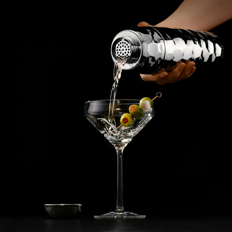Cocktail Shaker, 25 oz (Chrome) | HexClad x Still G.I.N. Collab | HexClad
