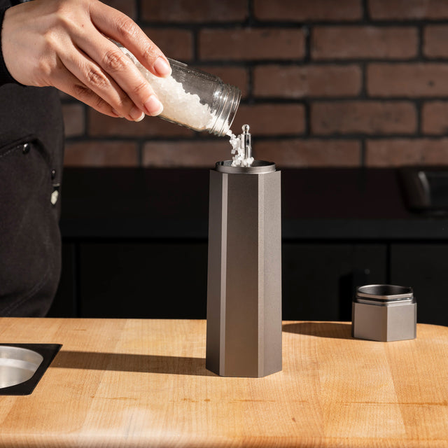 HexMill Salt Grinder – Hexclad Cookware